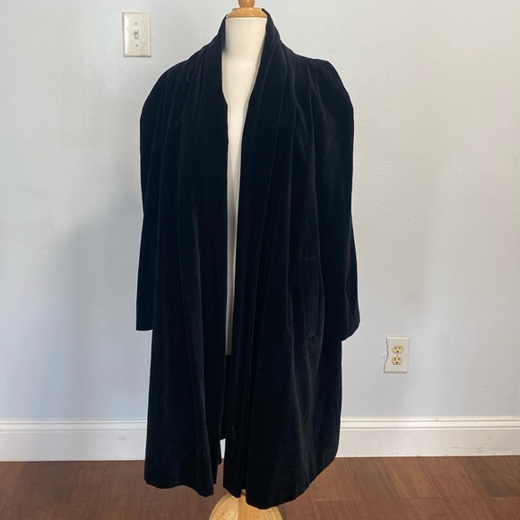 Portrait | Jackets & Coats | Portrait Velvet 9s Y2k Black Whimsigoth ...